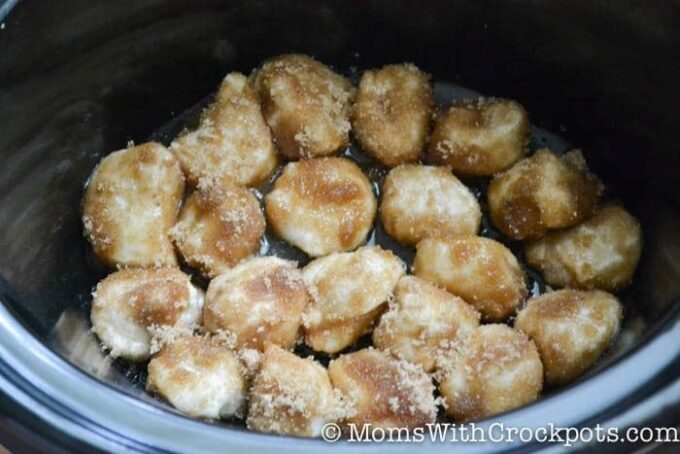 Crock Pot Monkey Bread - Moms with Crockpots