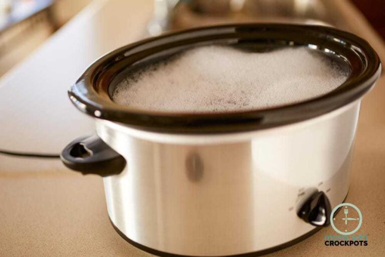 Turn Your Crock Pot Into an Essential Oil Diffuser - Moms with Crockpots